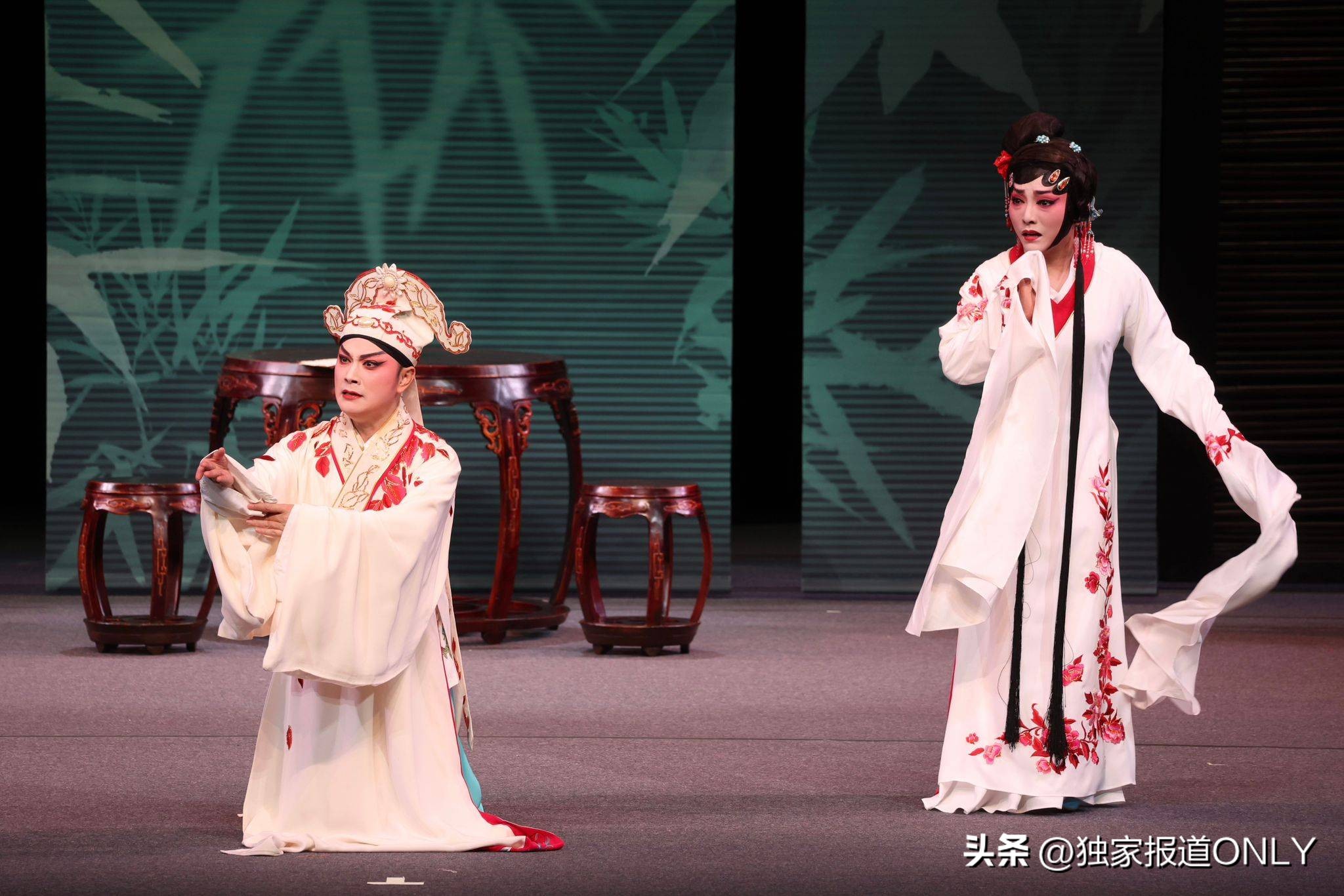 A song for the rest of my life - Sichuan opera "Li Yaxian" sang at Hong ...