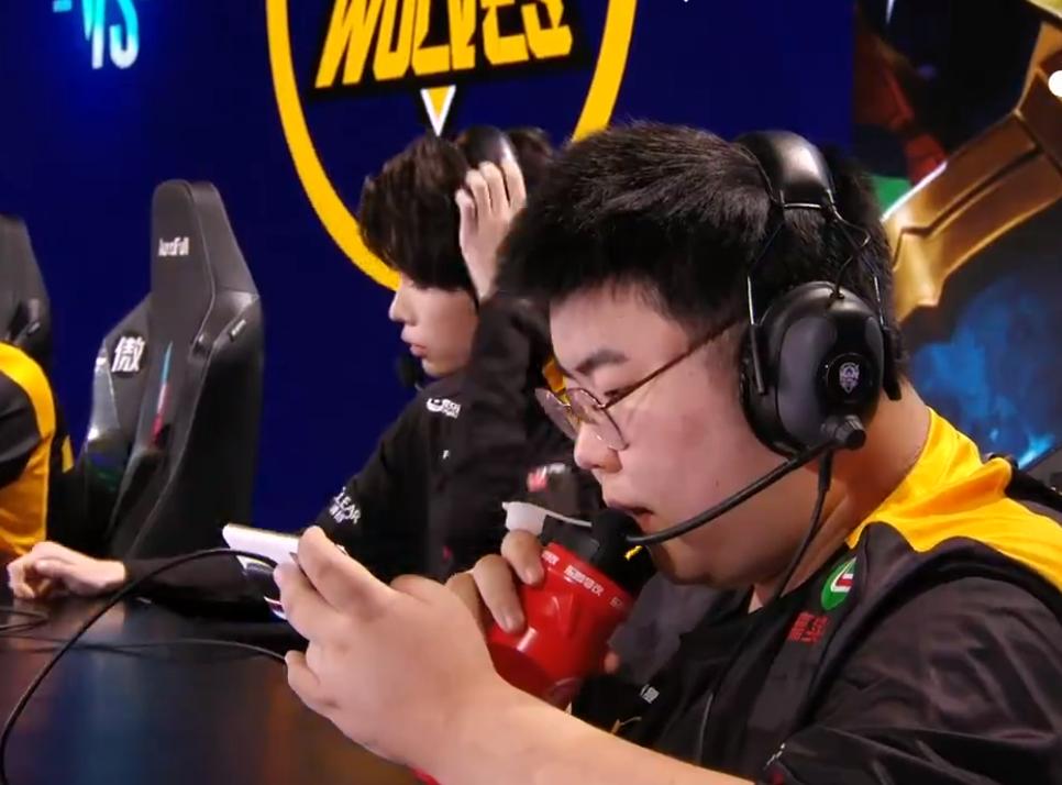 Analysis of the KPL results on the 24th, the hero has zero MTG after the substitution, the ...