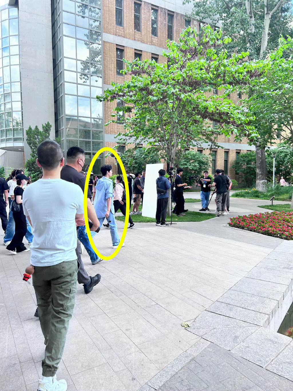 Yang Yang: From a youthful idol to being lost and forgotten, how is he ...