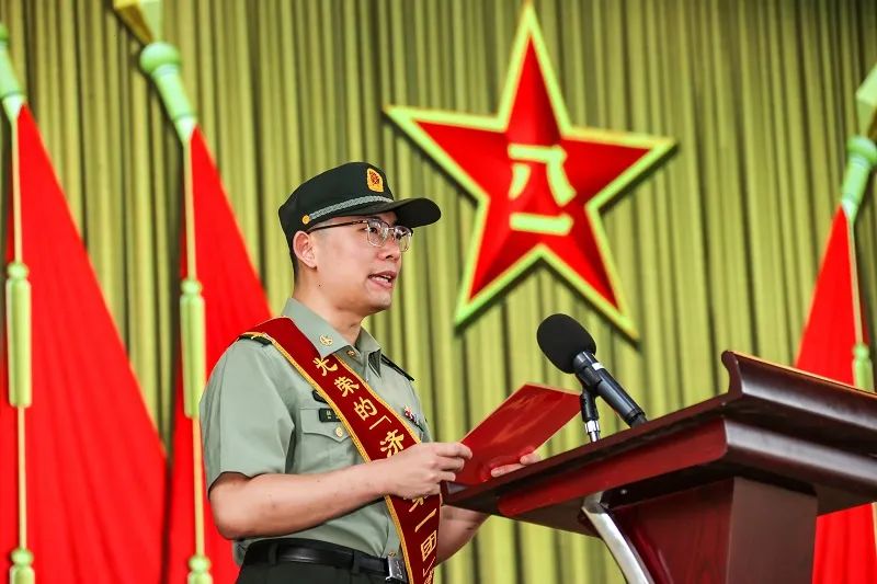 Order: Officers retire! Return order: If there is a war, the call must ...