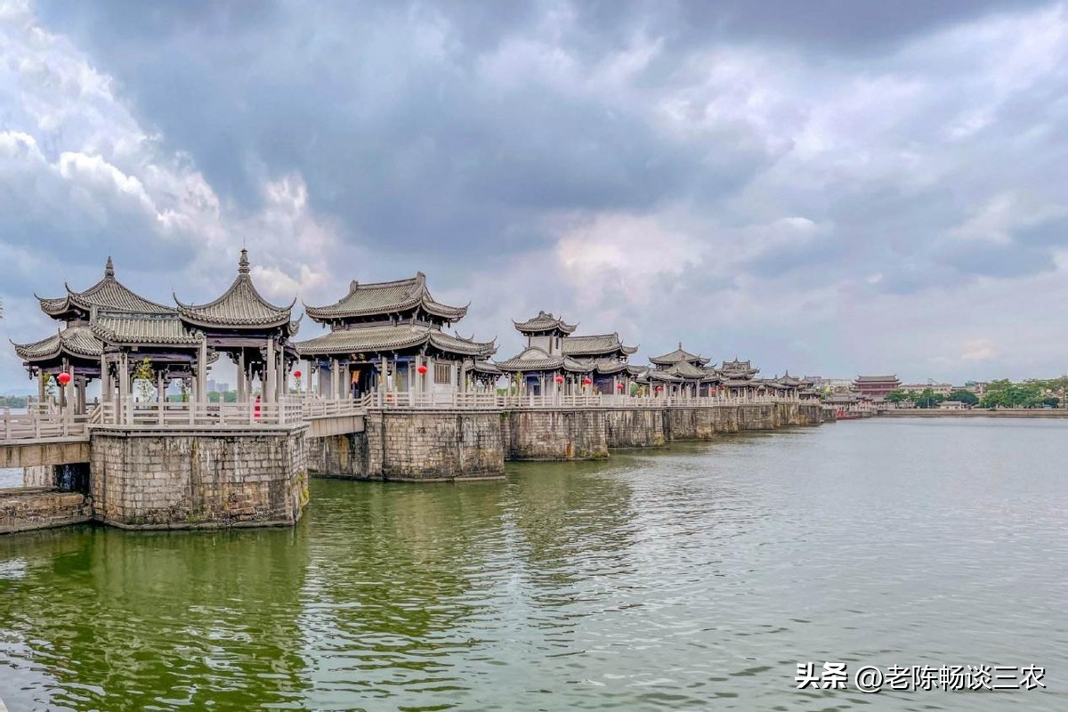 One of the four ancient bridges in China, the earliest open-close ...