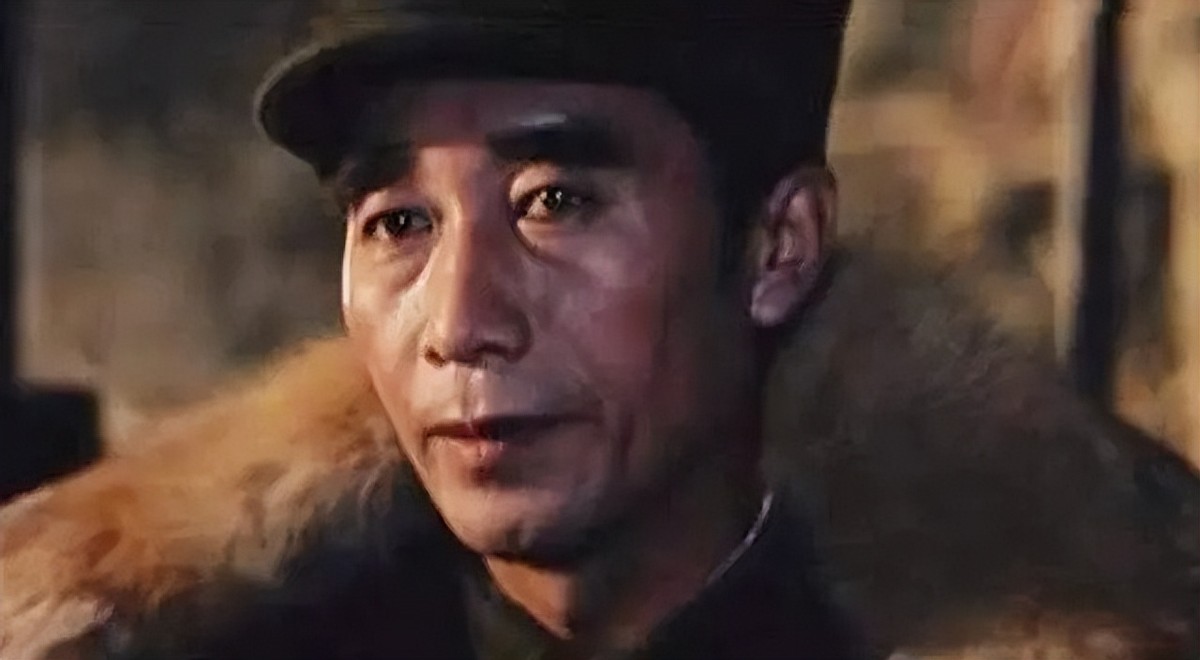 In 1991, when Yang Shangkun interviewed the actors after reviewing the ...