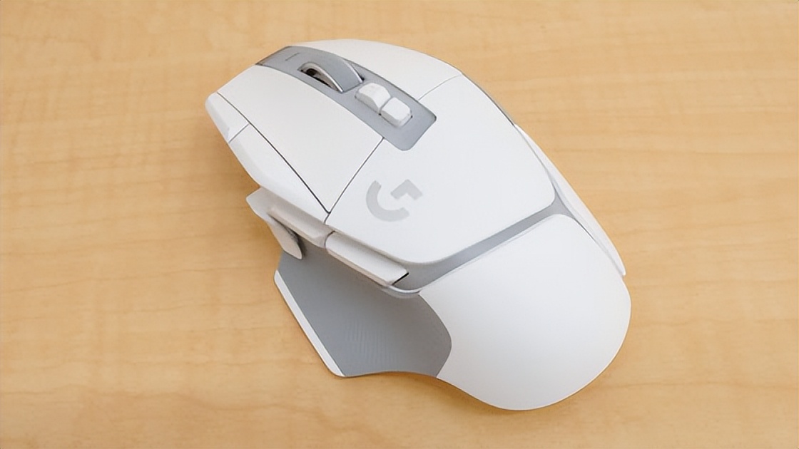 Foreign media evaluation Logitech high-end gaming mouse - G502 X Plus ...
