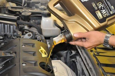 Don't underestimate the harm that spoiled oil brings to the car - iNEWS