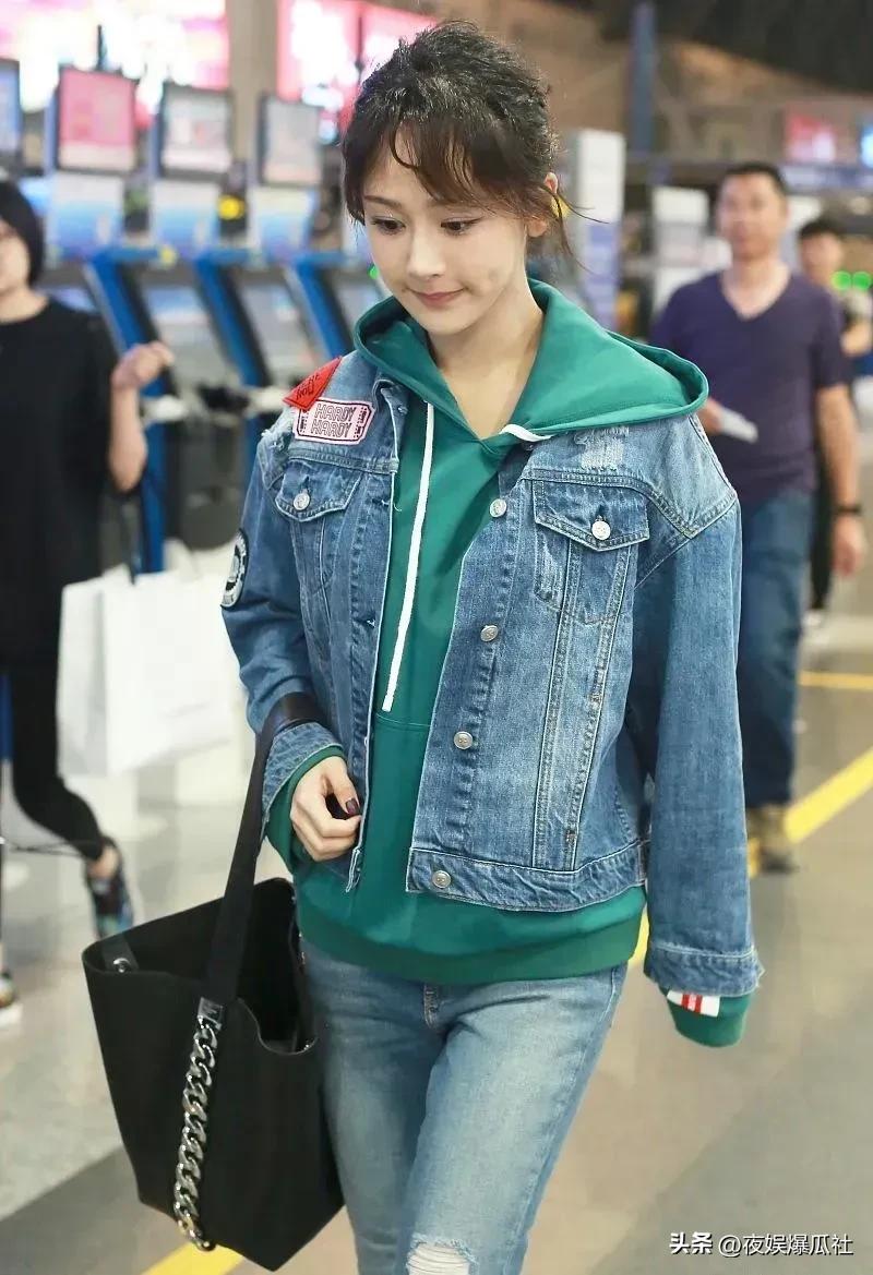 Yang Zi's five-five figure, I didn't expect it to be so good-looking ...