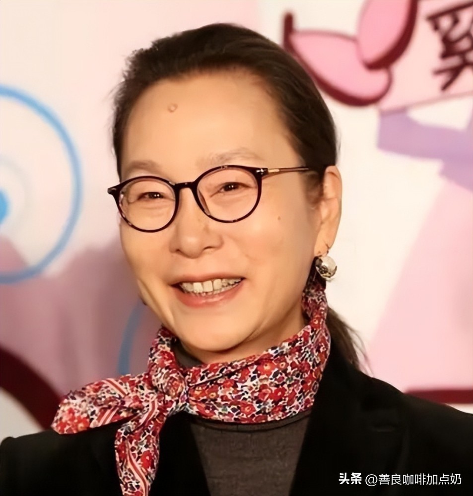 Zhou Yemang: 28 years ago, she divorced Xi Meijuan, who was in ...