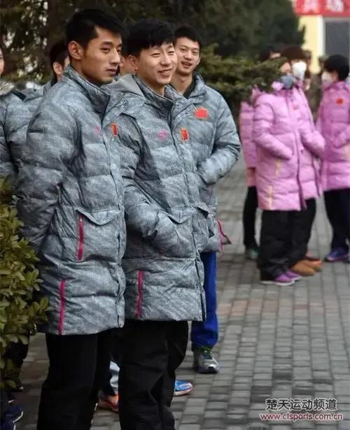A close photo of Zhang Jike and Ma Long, Zhang Jike is not as handsome ...