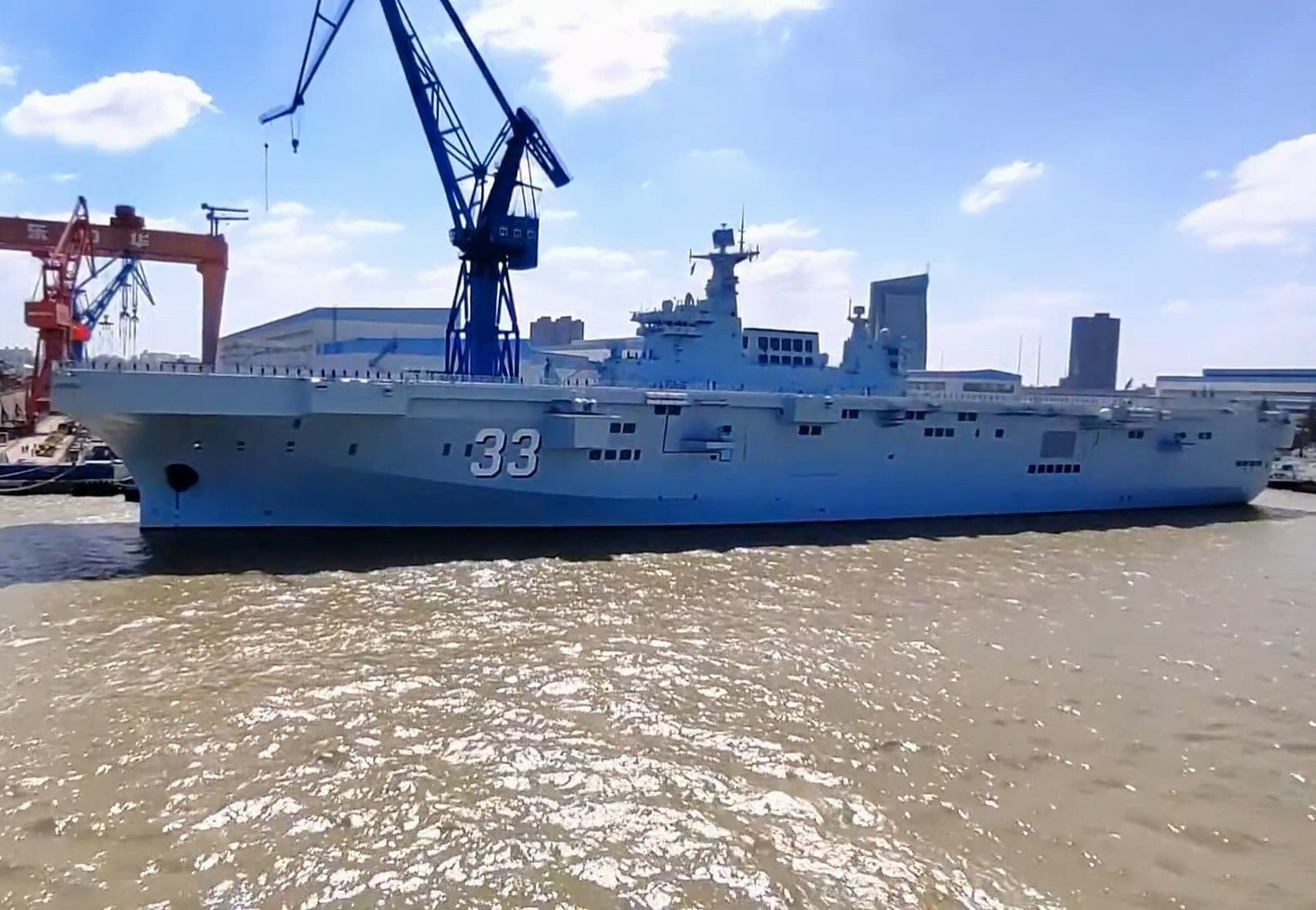 The third 075 is about to be commissioned, and the Navy will have 11 ...