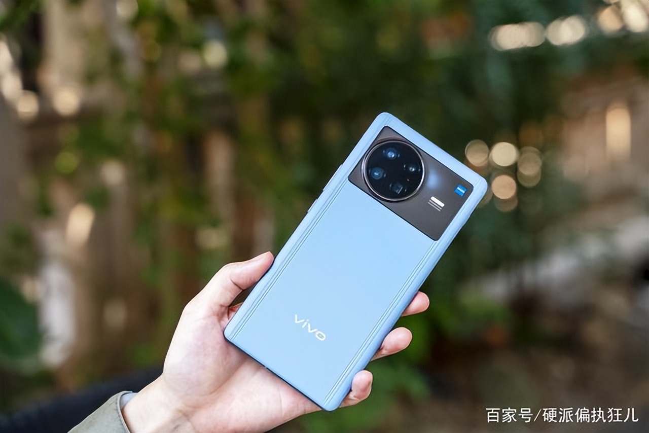vivo launches the new vivo X Note, the vivo X70 is a new member of the ...