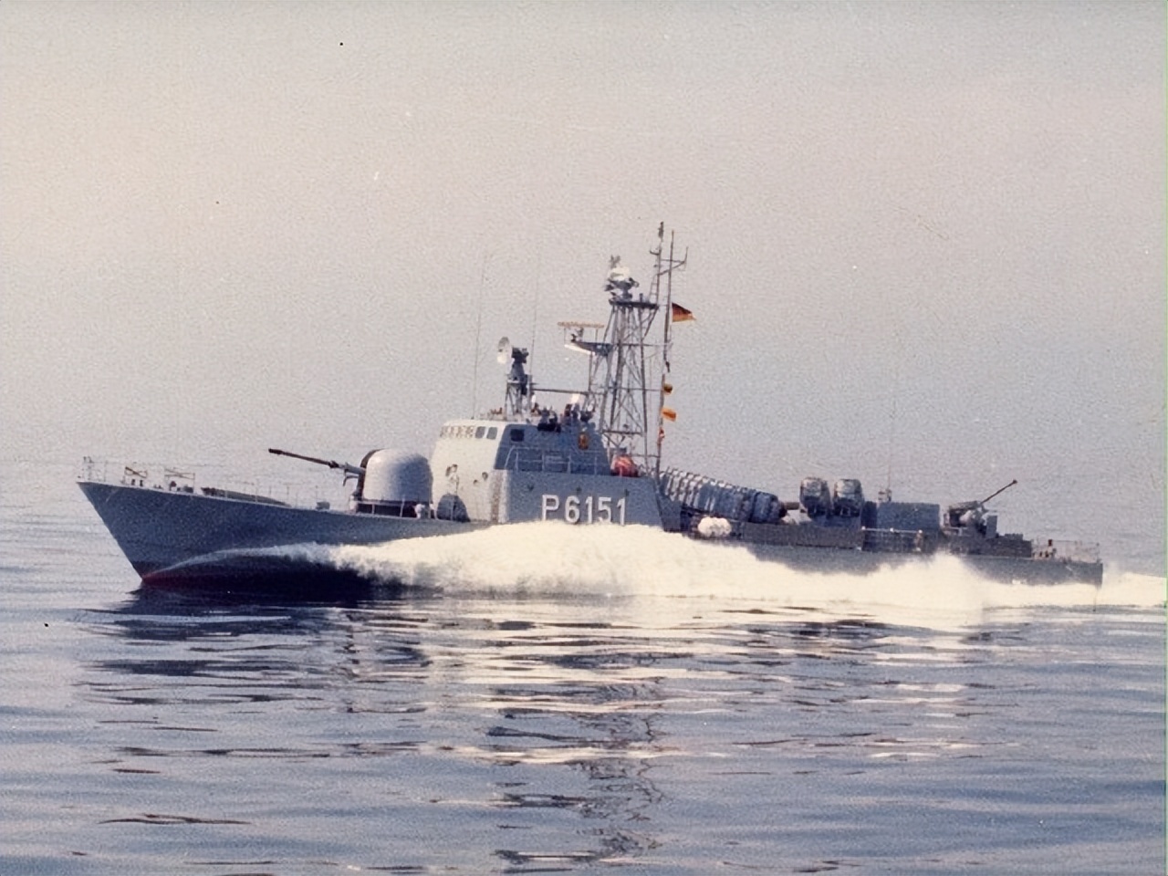 World Navy Classic Missile Boat Series - Singapore Navy Seawolf Class ...