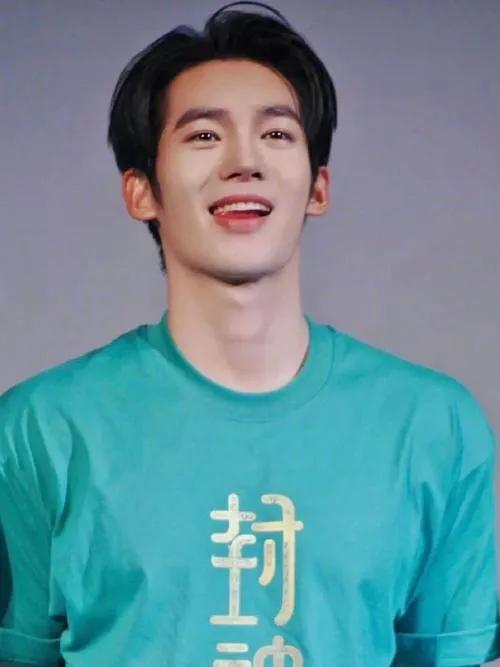 Relying on "Fengshen" to become a god overnight, Yu Shi reminds me of ...