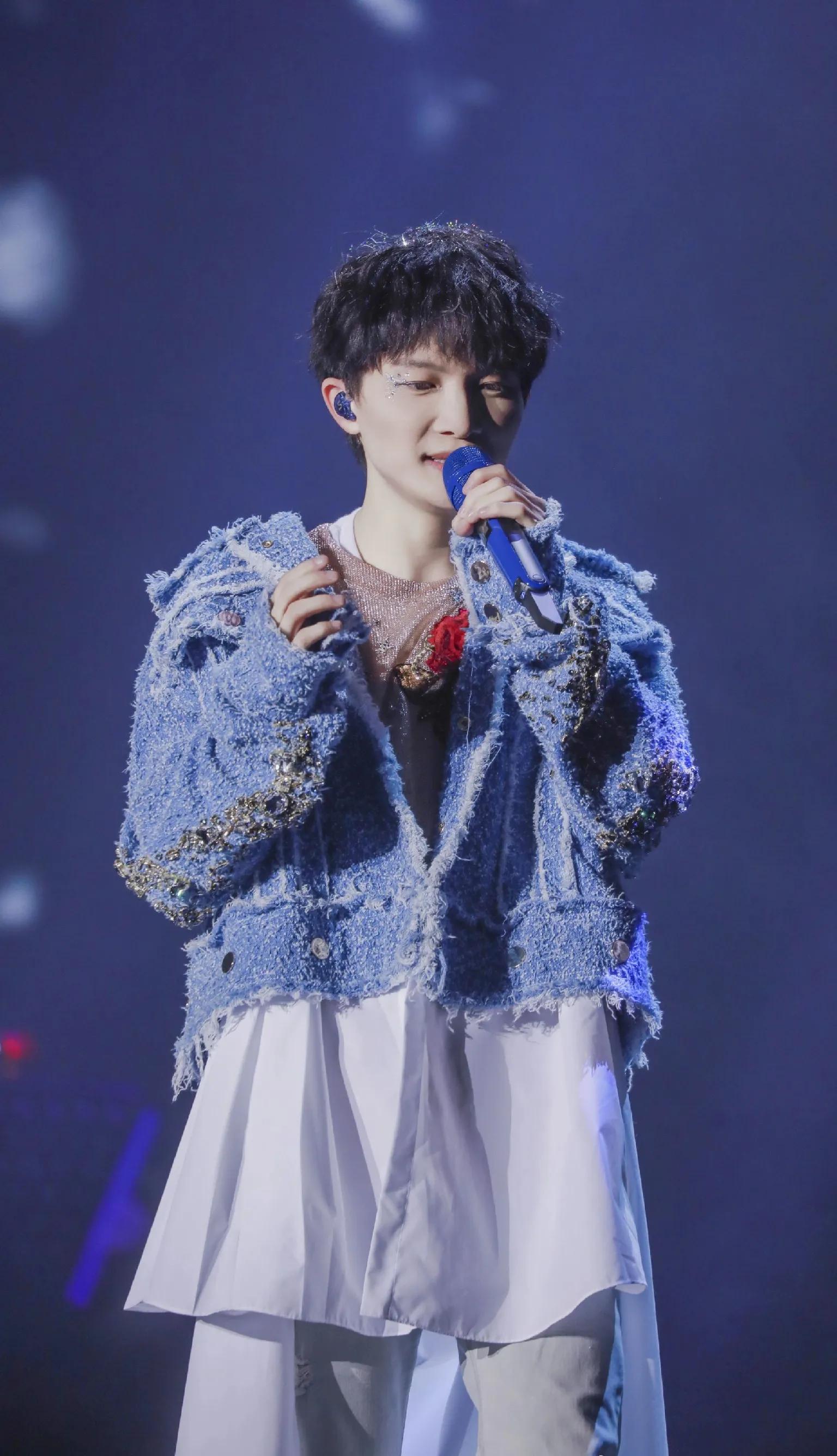 Breaking news in the entertainment industry: Zhao Liying, Cheng Yi, Li ...