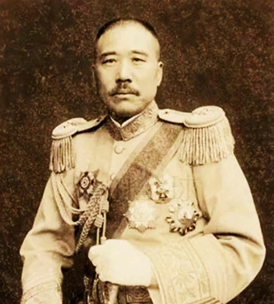 The warlord Zhang Zongchang was killed at the station. Why did Chiang ...