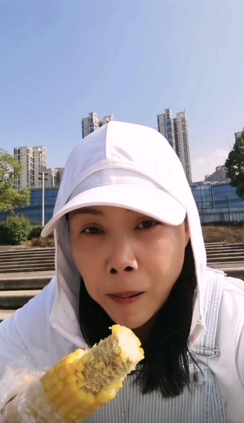 Tian Zhen: After returning to China, he has changed a lot. He ate big ...