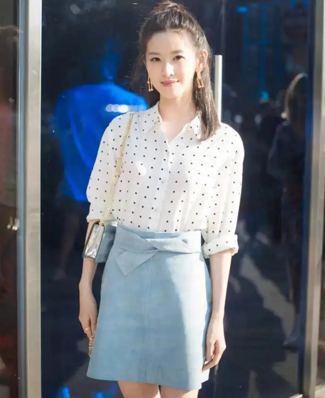 Zhang Zetian, wife of JD.com CEO - iNEWS
