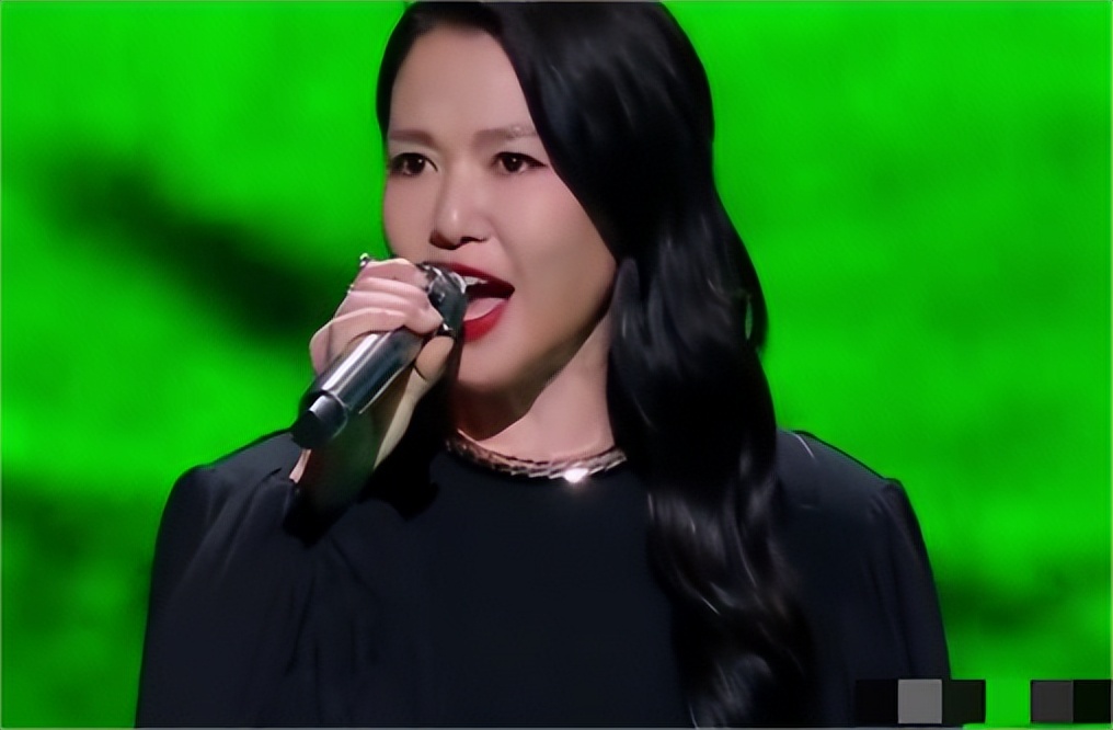 This night in Hong Kong, the dedication of the older generation of Hong Kong stars has amazed ...