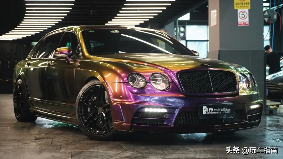 Top luxury cars are also modified Bentley Flying Spur slightly upgraded ...