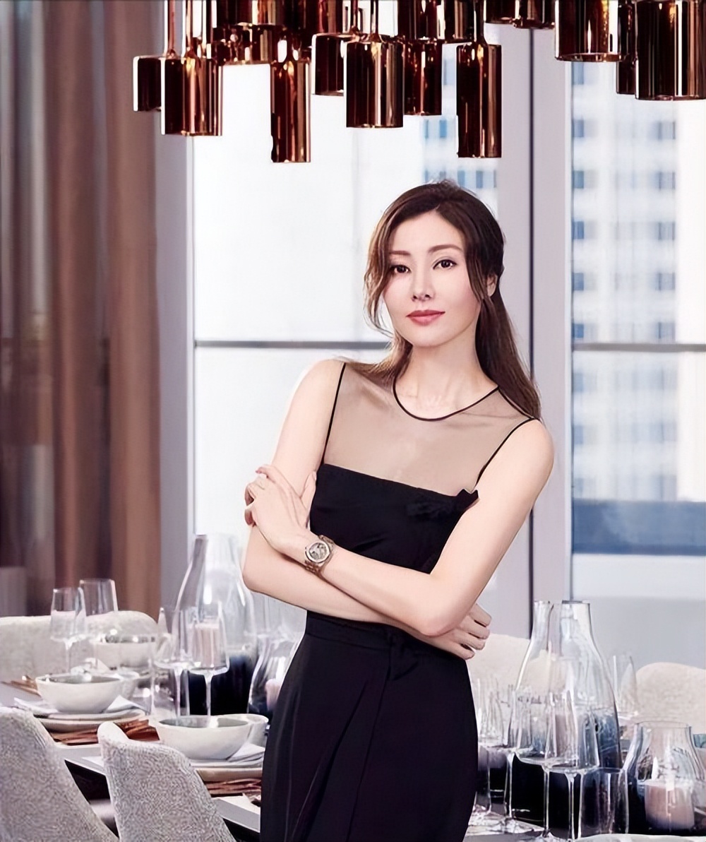 Liu Luanxiong brought up the old story again, and the details of Rosamund Kwan's "golf stuffed ...