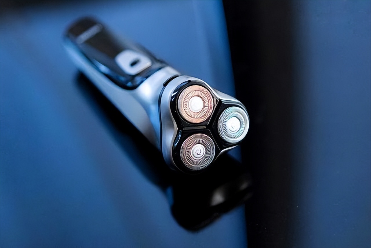 "Hard" Philips!Domestic shavers usher in a "new leader", charging for 1 ...