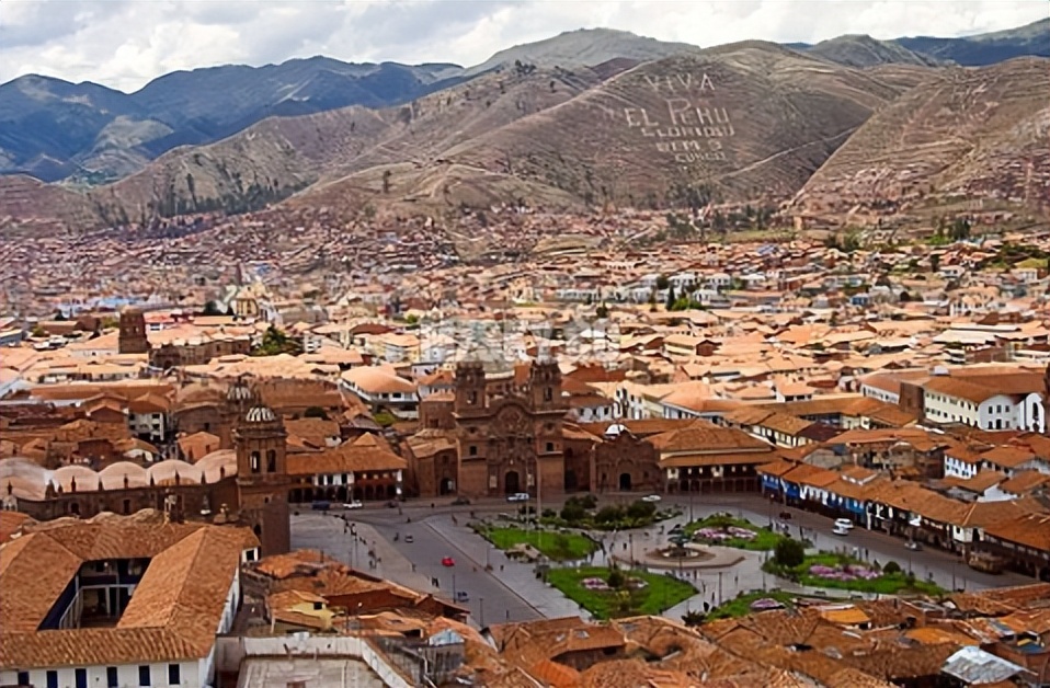 The Kingdom of Cusco, the most powerful kingdom in the Andes, has a ...