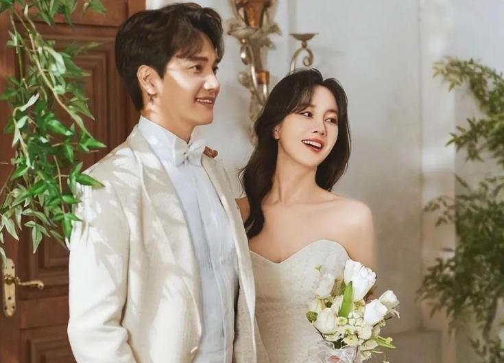 Zhang Meng, Jin Ensheng, has achieved a positive result!The woman handed the bouquet to Hailu in ...