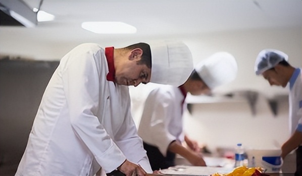 This article takes you to understand, is the smart catering system ...