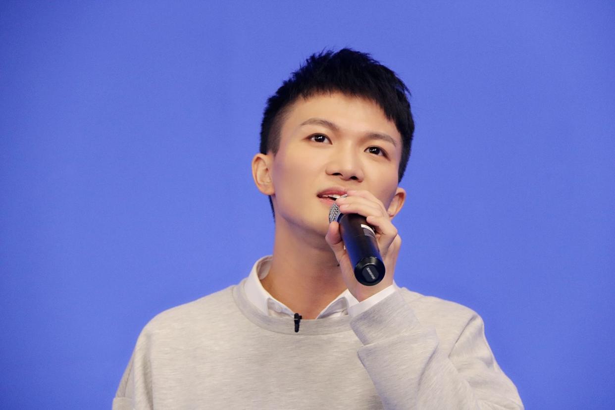 Zhou Shen released 34 songs in 9 months, but only had one album, and ...