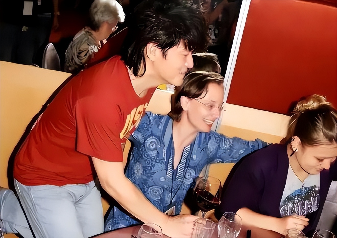 Zhou Huajian's foreign wife ages really fast! The same age as her ...