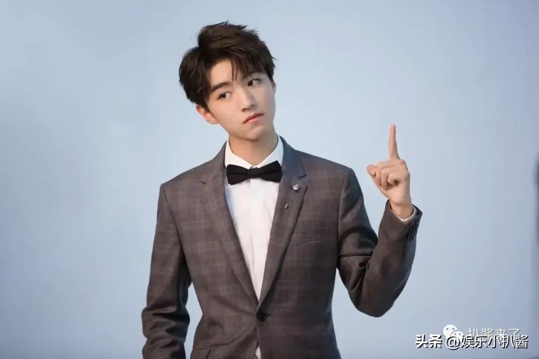 Actor Wen Luo Yunxi whose surname is Chen? Wang Junkai has a concert? Ten years at the peak of ...