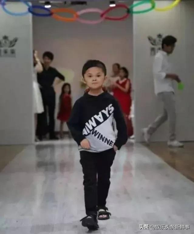 Xiao Ma Yun, who was once funded by Feng Xiaogang, is now down and out ...