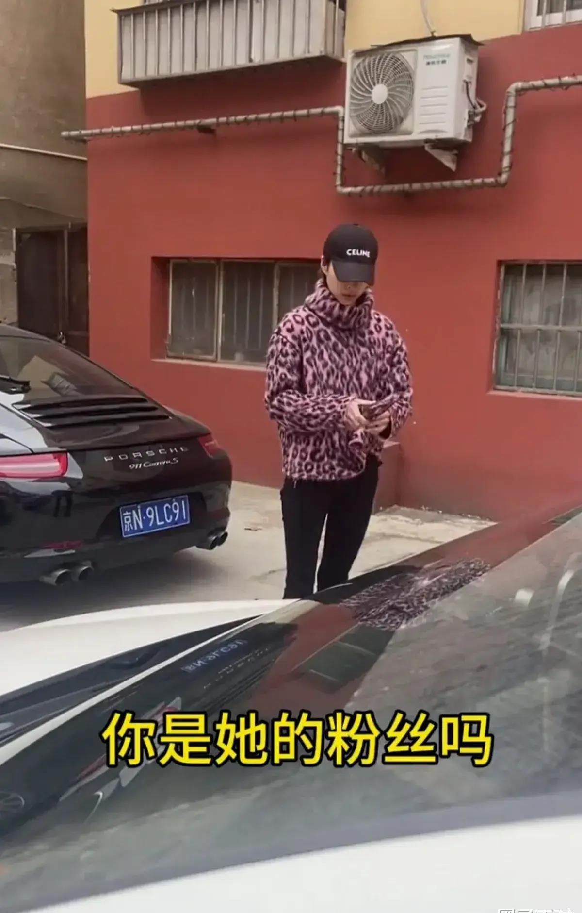 The actress returns to her hometown to act like a celebrity, driving a ...