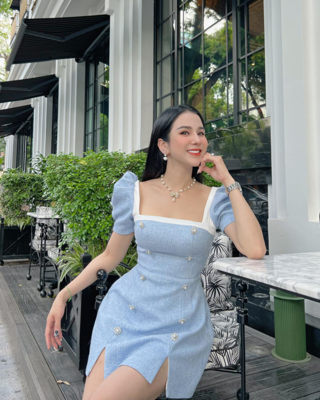 Ye Linying's style changed from exposure and "dust" to doll-like slender style - iNEWS