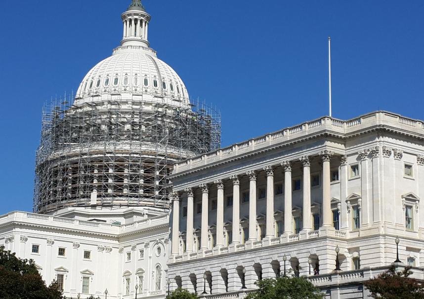 The Washington Capitol presents a typical Greek cross plane structure ...
