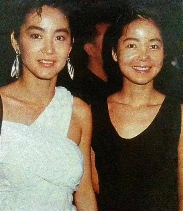 Stunning photos exposed! The bikini photo of Teresa Teng and Brigitte Lin in 1990 is now out of ...