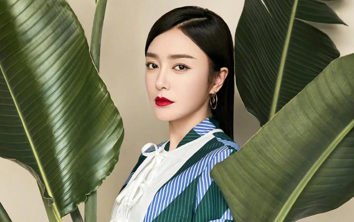 When it comes to Qin Lan, everyone's first reaction is that she plays Zhihua. Zhihua is really ...