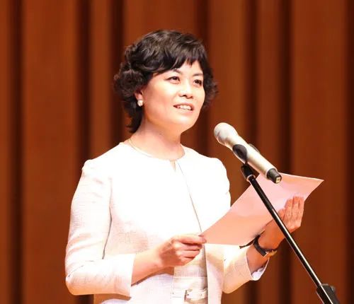 Tie Ning: The insights on "being a man" and "not being a man" are ...