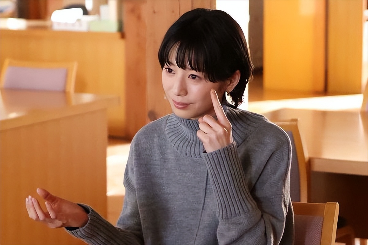 Japanese drama "First Love" 6 goddesses start!Xiaoshi outside the play is a 22-year-old wife - iNEWS