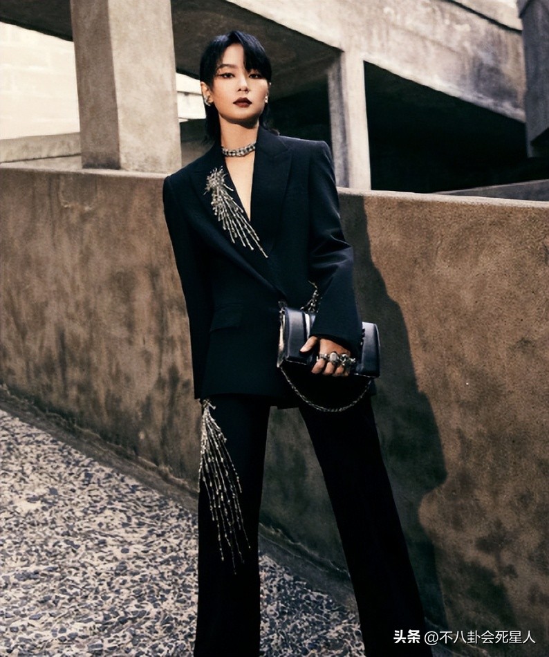 37-year-old Zhou Bichang's status: no love, no marriage, living alone ...