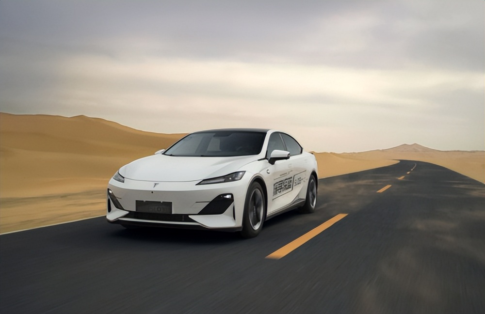 Changan Deep Blue SL03 Extended Range Edition with Cross-era Advantages ...