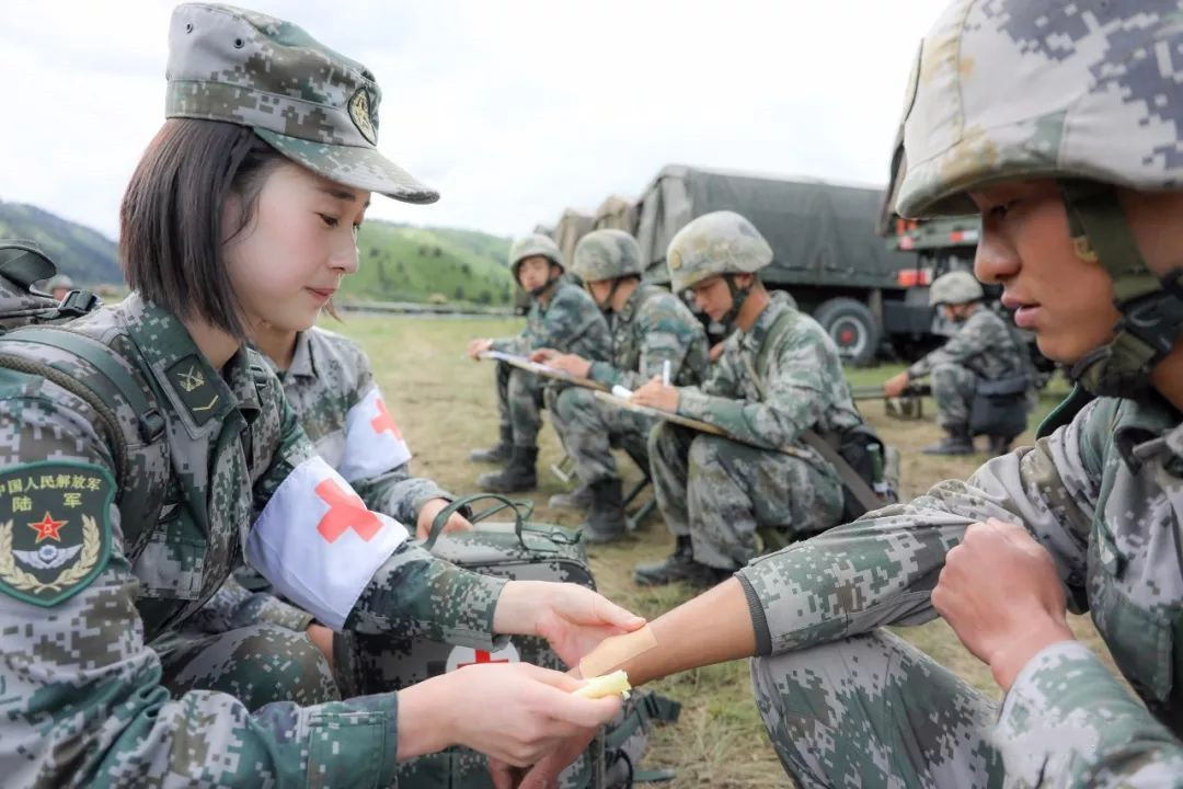 What do female soldiers usually do in the army? Why does the army ...