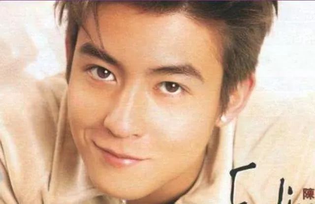 Edison Chen is showing off her baby again!Dancing is awesome - iNEWS