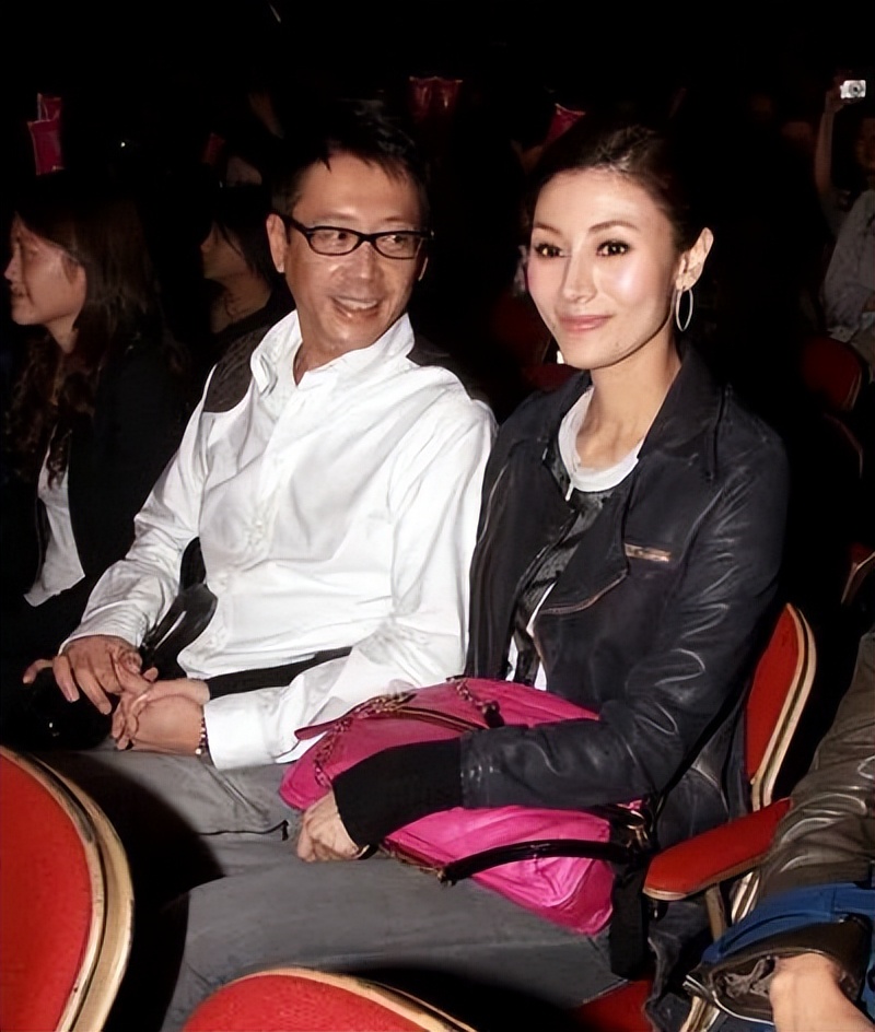 Li Jiaxin was torn off by her old love Liu Luanxiong as a fig leaf, and posted a counterattack ...