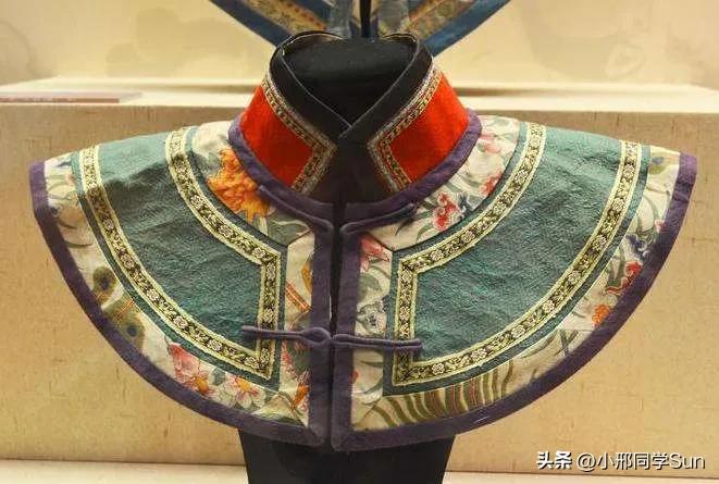 Yun Jian: "Ye is like the clouds reflecting the sun after the rain, and ...