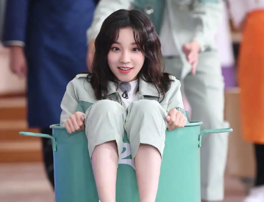 "Running Man 10" official announcement lineup, she replaced Song Yuqi ...