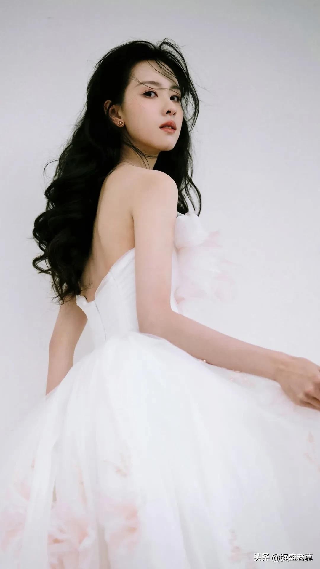 Chen Duling's amazing photo - iNEWS