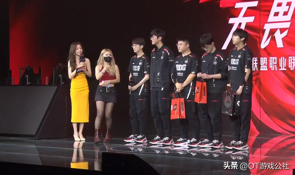 No one wants to lose in the game, smlz got involved in the Uzi fofo incident, and apologized in ...