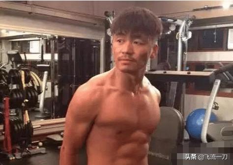 Peng Yuyan: My abdominal muscle photos, Aaron Kwok: My abdominal muscle ...