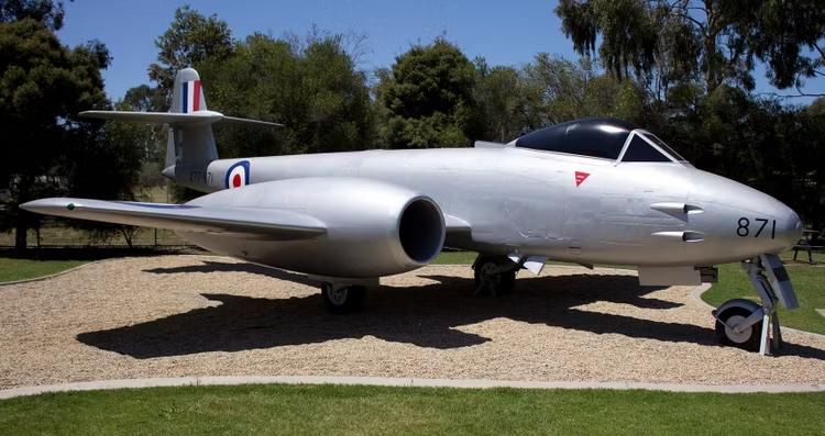 The storm gallops! These 10 World War II fighter jets are unmatched ...