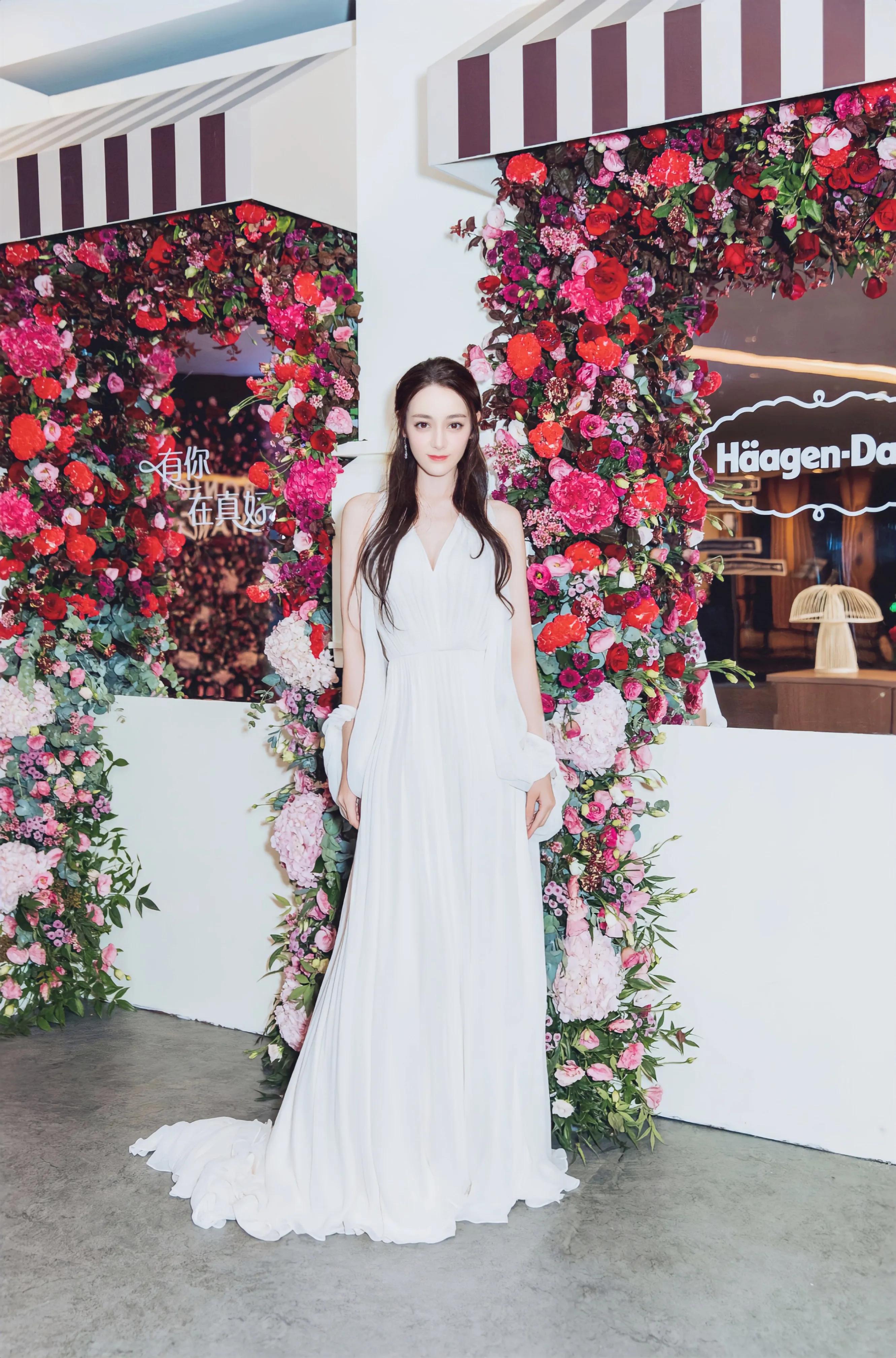 Can this be compared?Popular star Di Ali Gerba VS photo model Wang ...