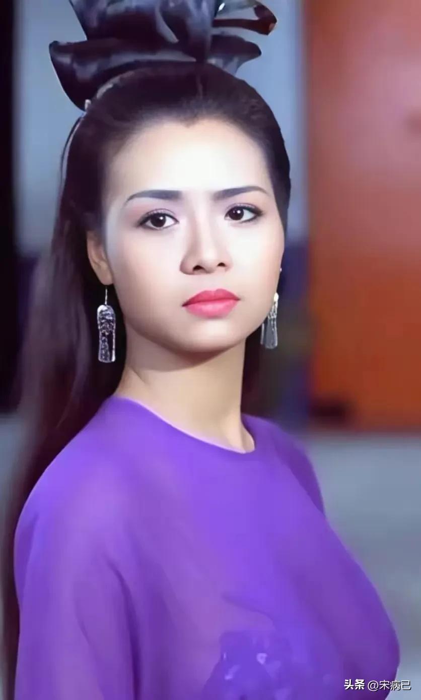 Ye Zimei and Li Zhi have the same beauty, but different lives. - iMedia